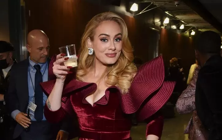 Adele confiesa estar sobria: "Estuve al borde del alcoholismo" | Cinescape